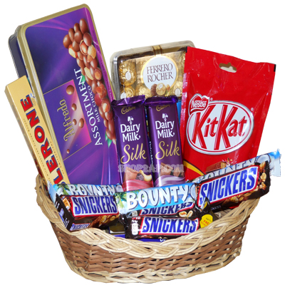 Gifts Online Hyderabad, Cheerful Choco Celebration, Gifts To India